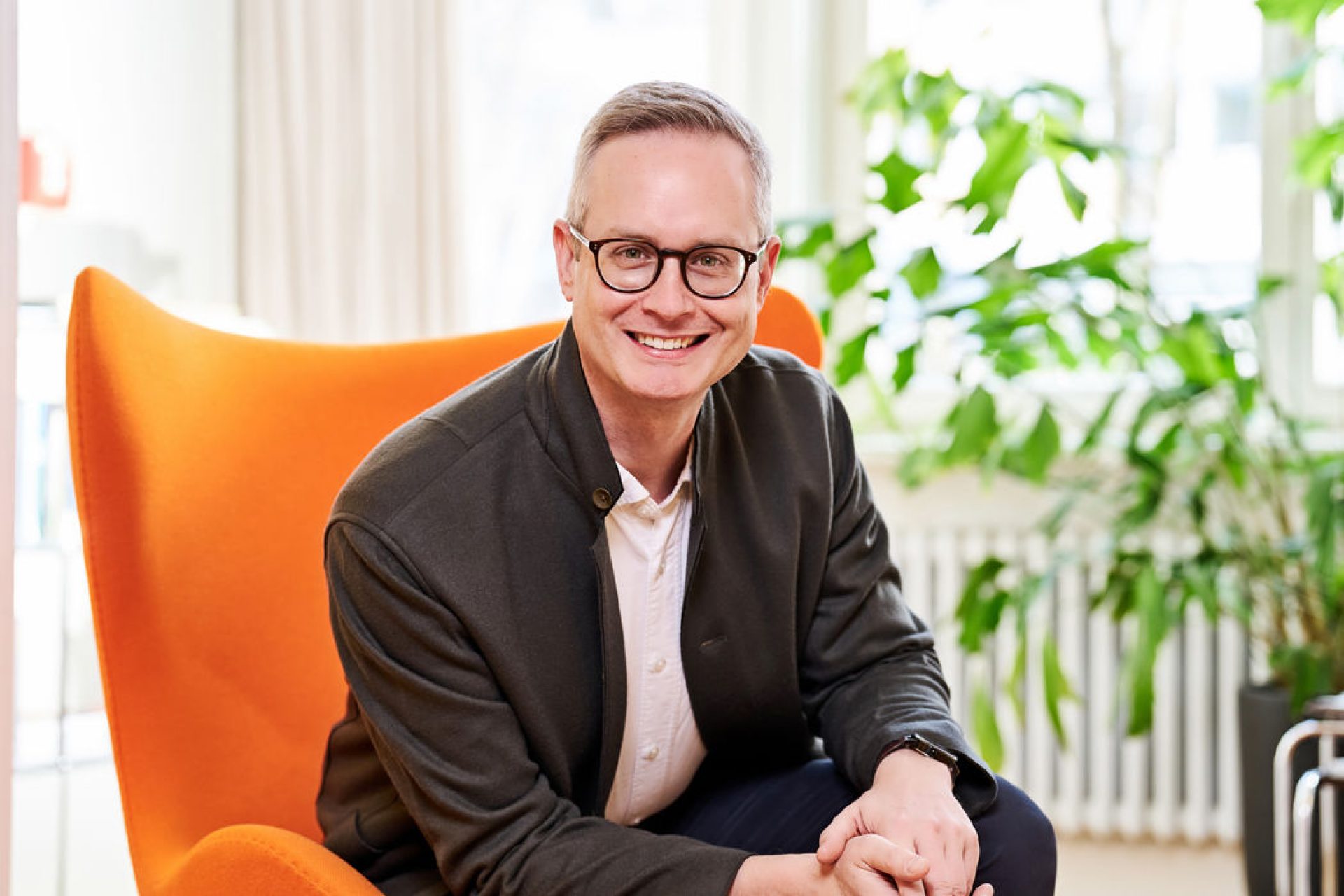 The art of translation - An interview with Daniel Bowles