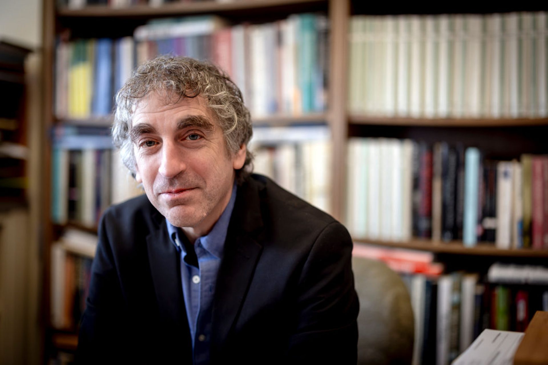 Jonathan Kirshner named the inaugural Giffuni Professor