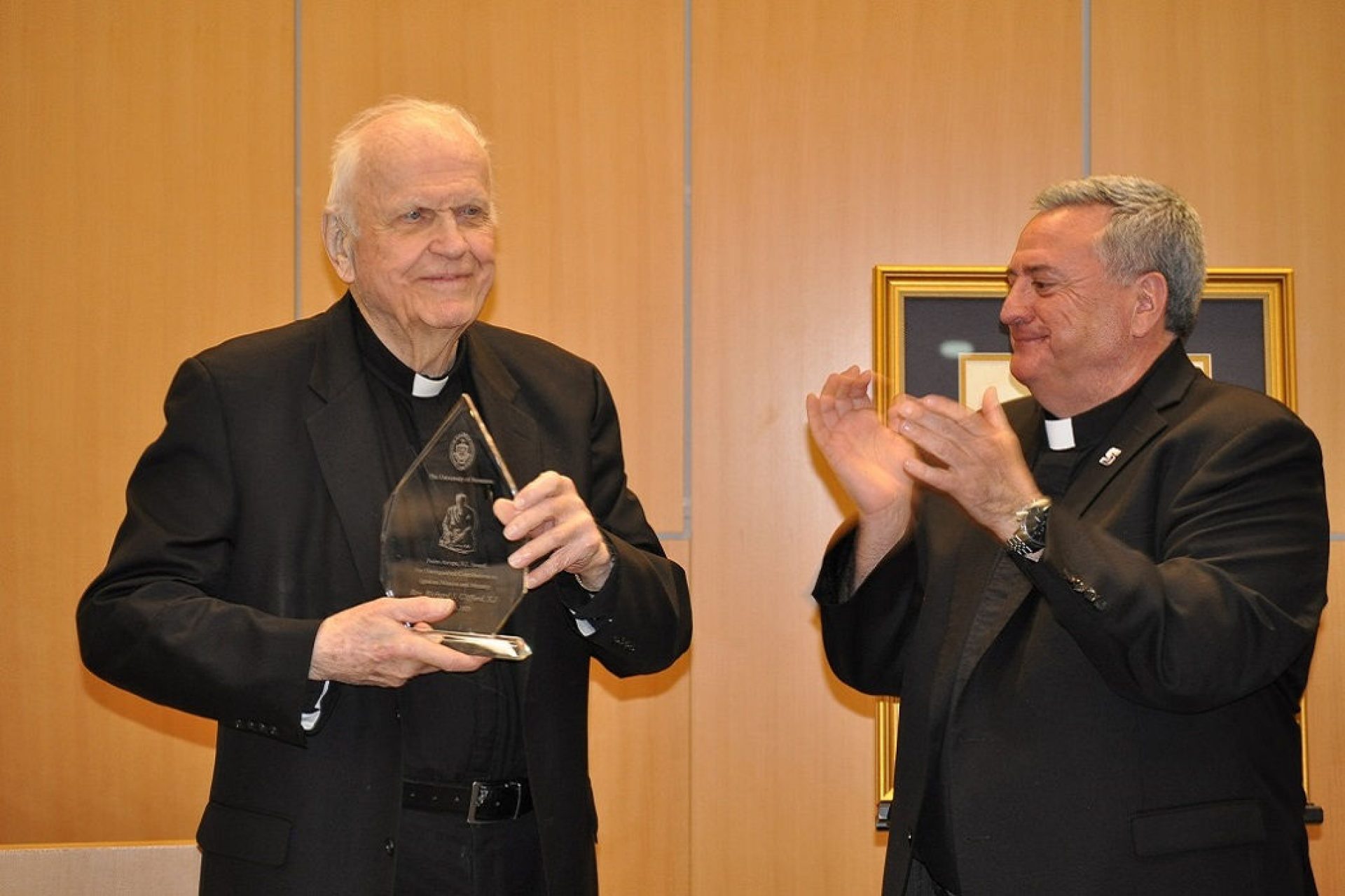 CSTM Professor Emeritus Richard Clifford, S.J., receives Arrupe Award